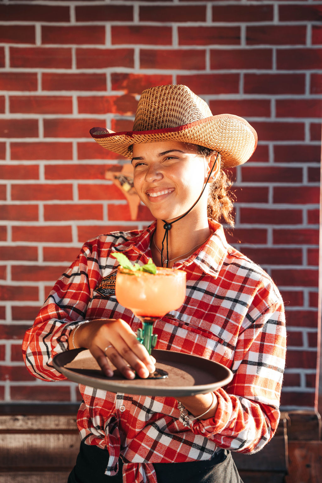 Joey’s Smokehouse Bar & Grill | Contact